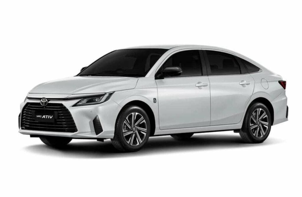 Toyota Yaris ATIV อีโคคาร์ตัวดัง รีวิวแบบจัดเต็ม - CARSOME Thailand